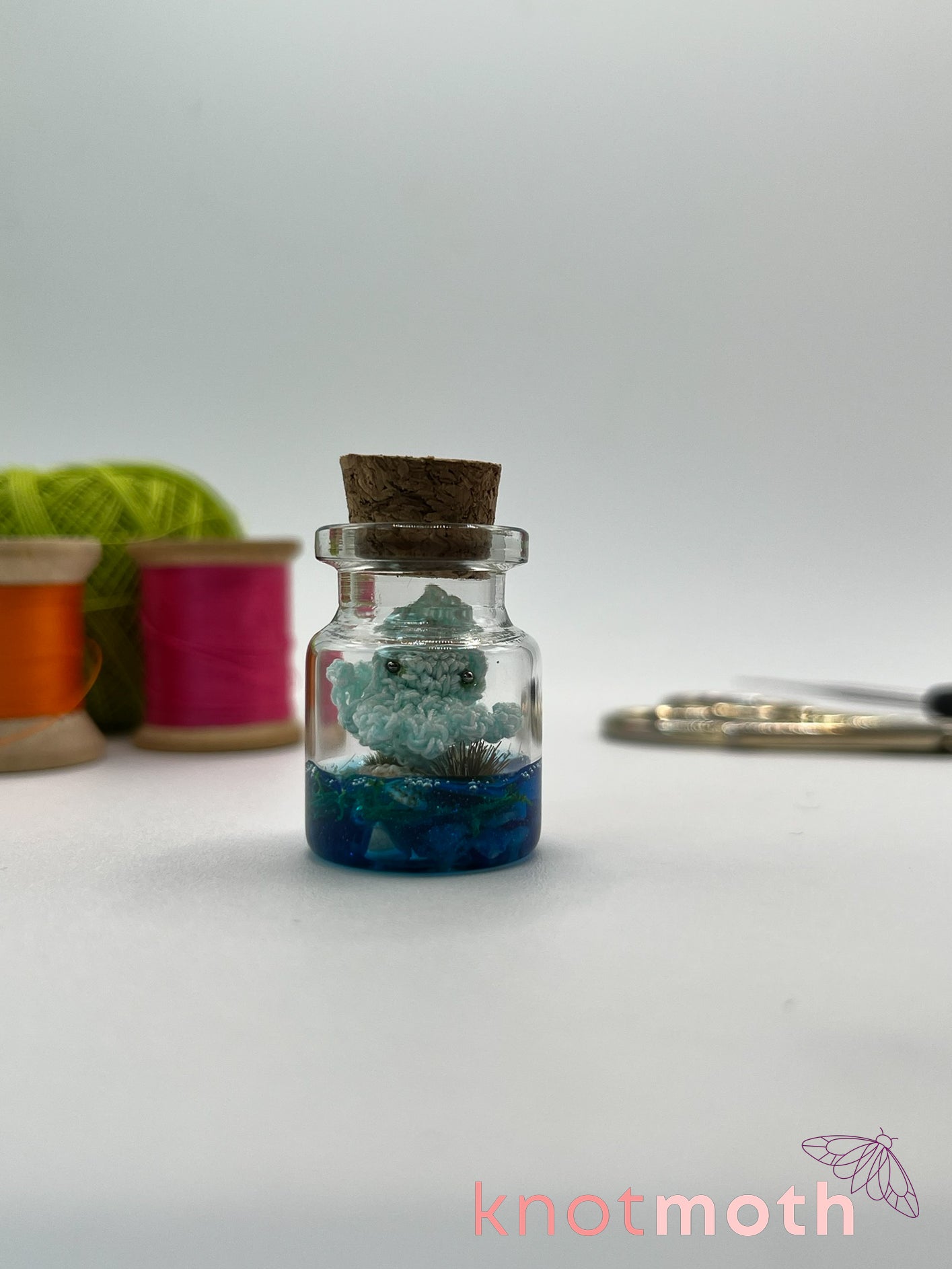 simone squid micro crochet aquarium jar – knot moth